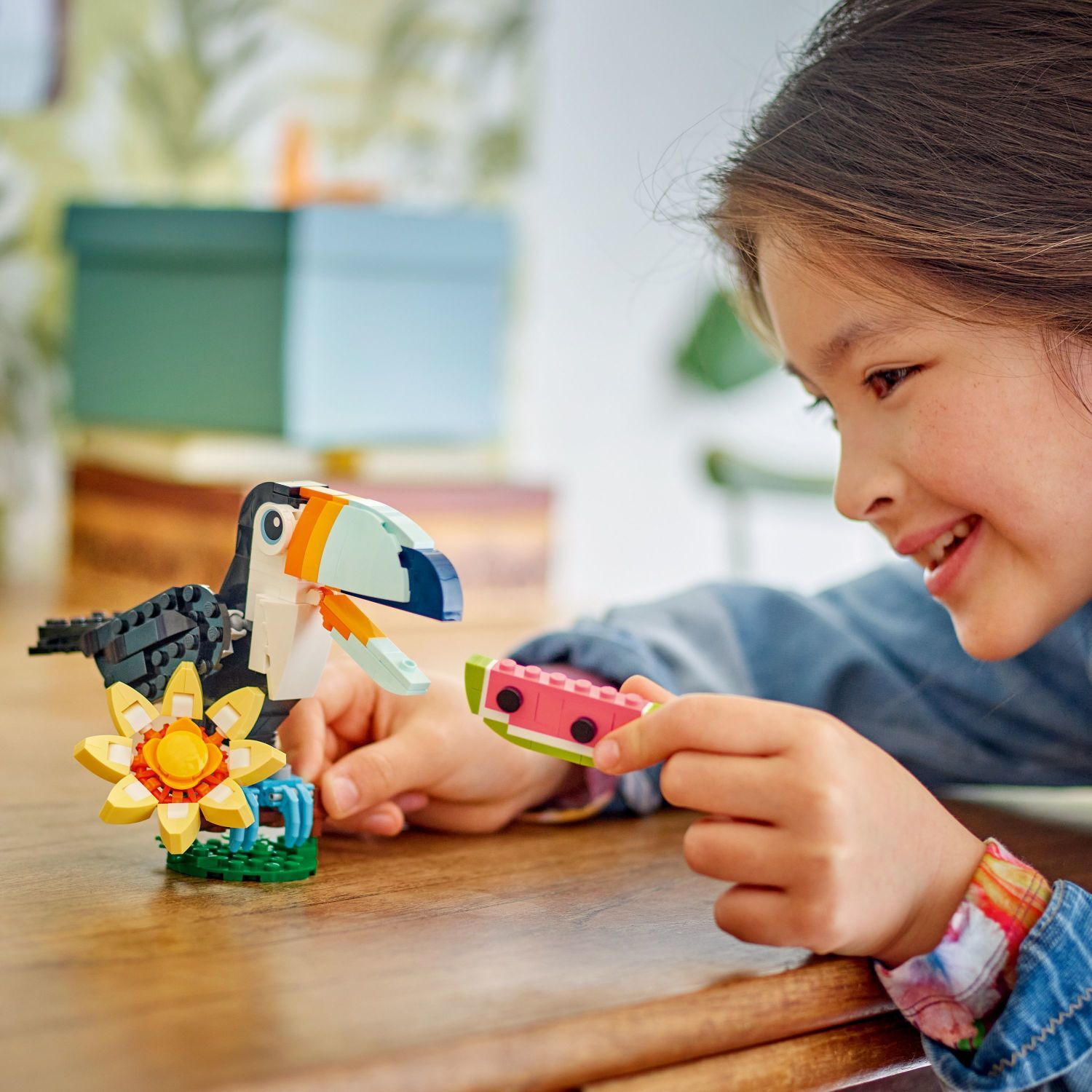 LEGO Creator: Wild Animals: Tropical Toucan – Awesome Toys & Gifts